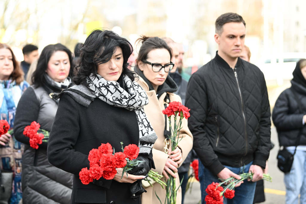 Belarus’ NOC president pays respects to Moscow concert hall attack victims